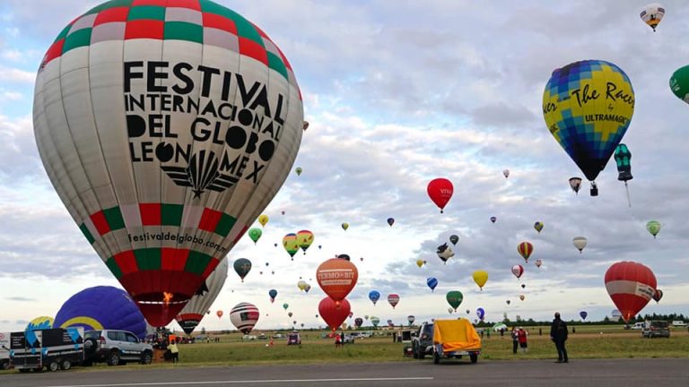 El Festival Internacional del Globo de León llevó su magia al Balloon ...