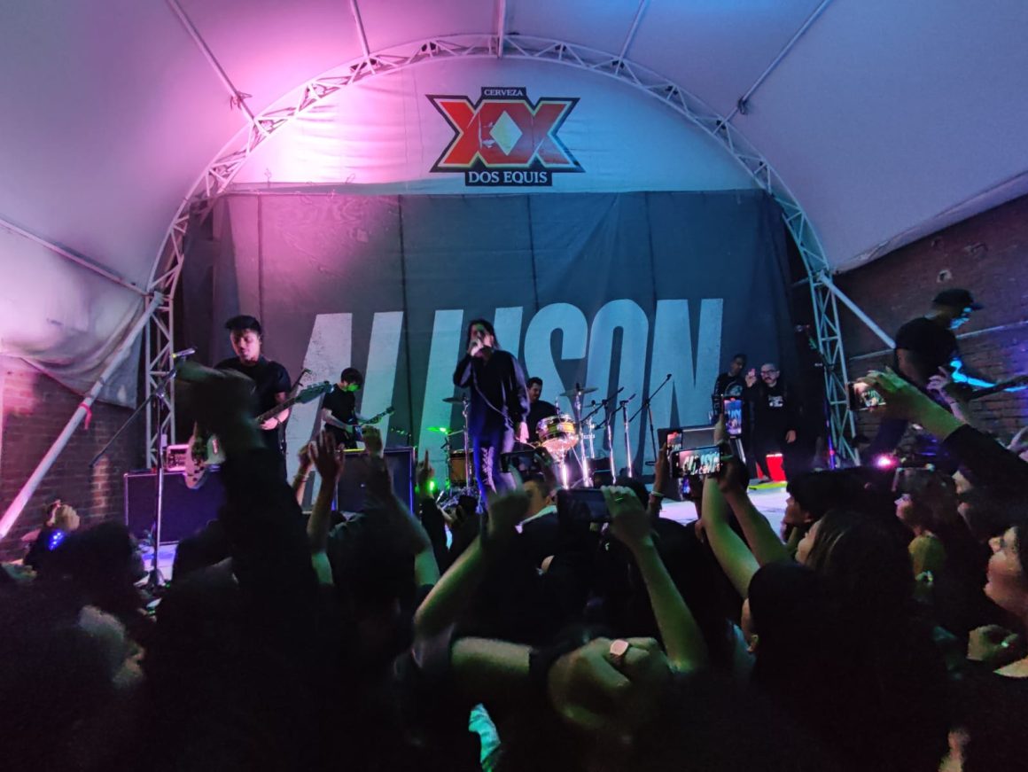 Allison llena en el Rey Compadre de León – gtoviaja